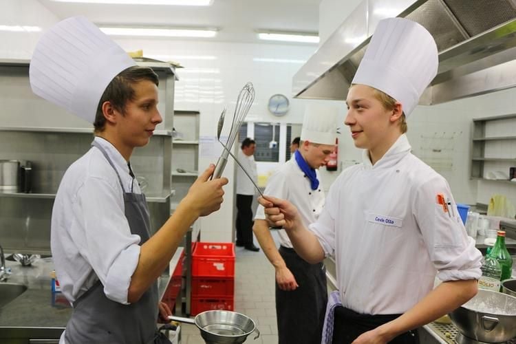 Wer gewinnt das Duell der Löffel? Wer gewinnt das Duell der Löffel?