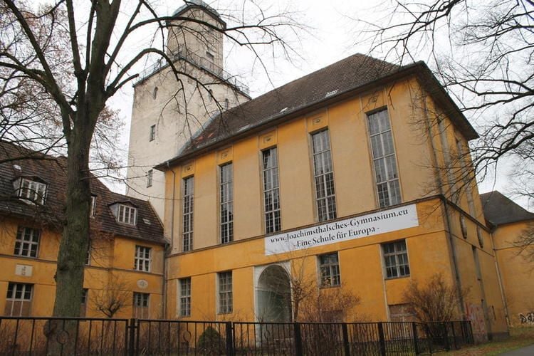 Europaschule nimmt erste Hürden