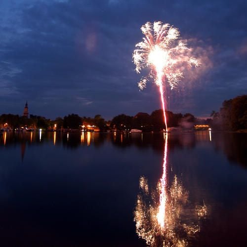 Rückzug nach Aufruf zu illegalem Feuerwerk Rückzug nach Aufruf zu illegalem Feuerwerk