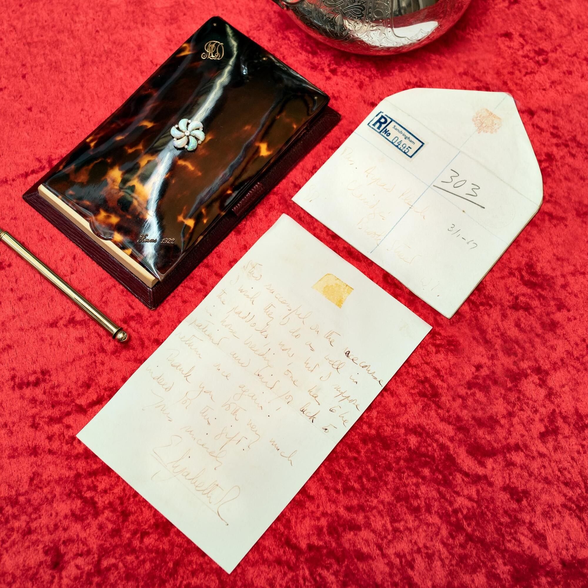 Handgeschriebener Brief unterm Hammer