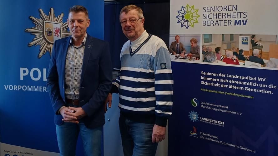 Ex-Polizisten wollen Vorpommerns Rentner fit gegen Betrüger machen