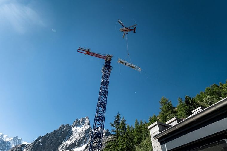 Biberach: Kran von Liebherr am Mont Blanc im Einsatz
