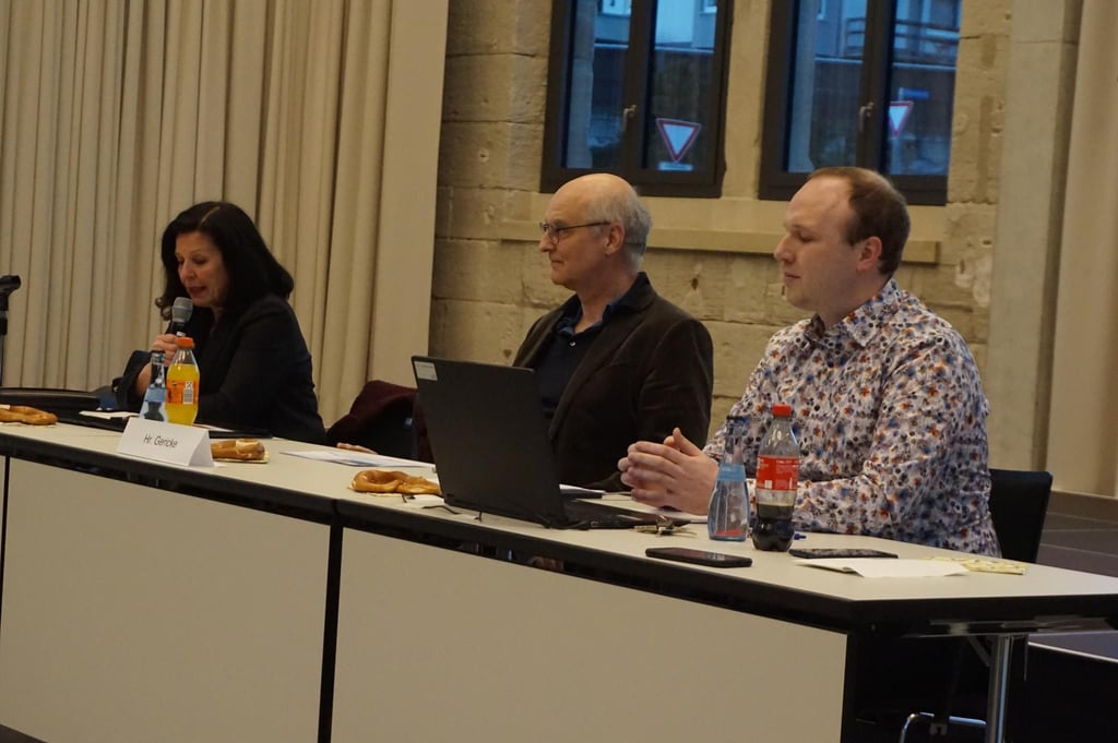 Unterkochener Albaufstieg: Für die BI gibt’s nur zwei Varianten