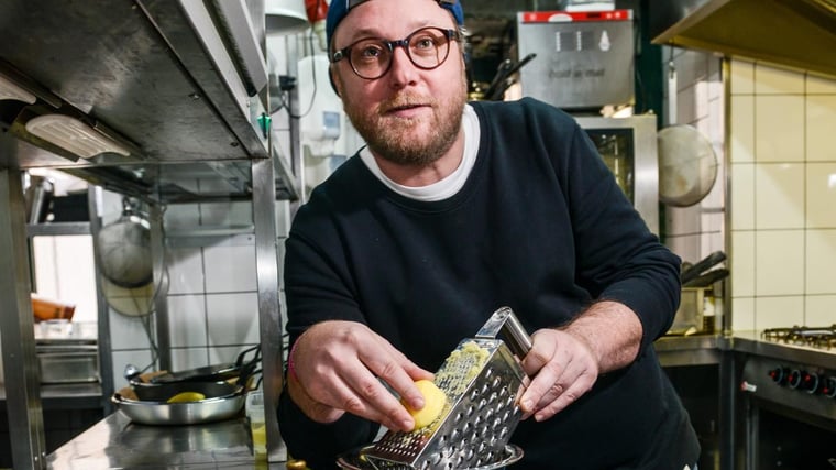 Sternekoch Max Strohe kocht beim „Fränkel Open Air“