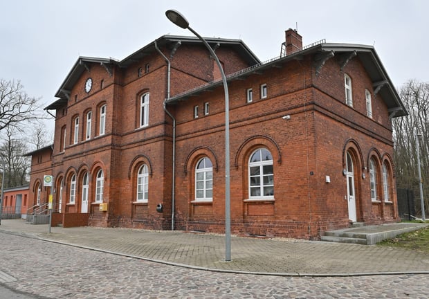 Alter Bahnhof in Seelow wird zum Erinnerungsort