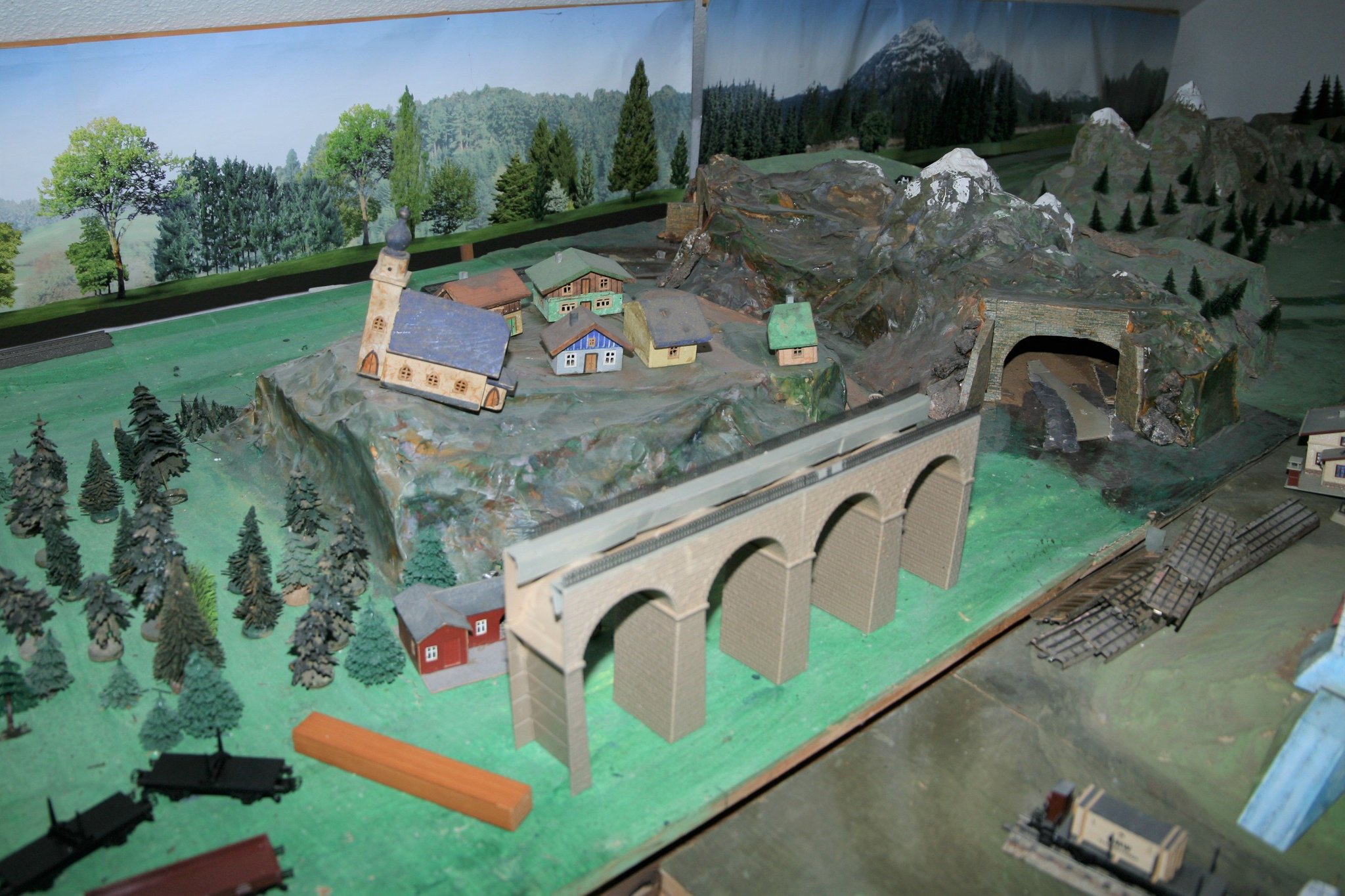 Uralte Märklin–Spielzeugbahn sollte auf den Müll — Gerettet!