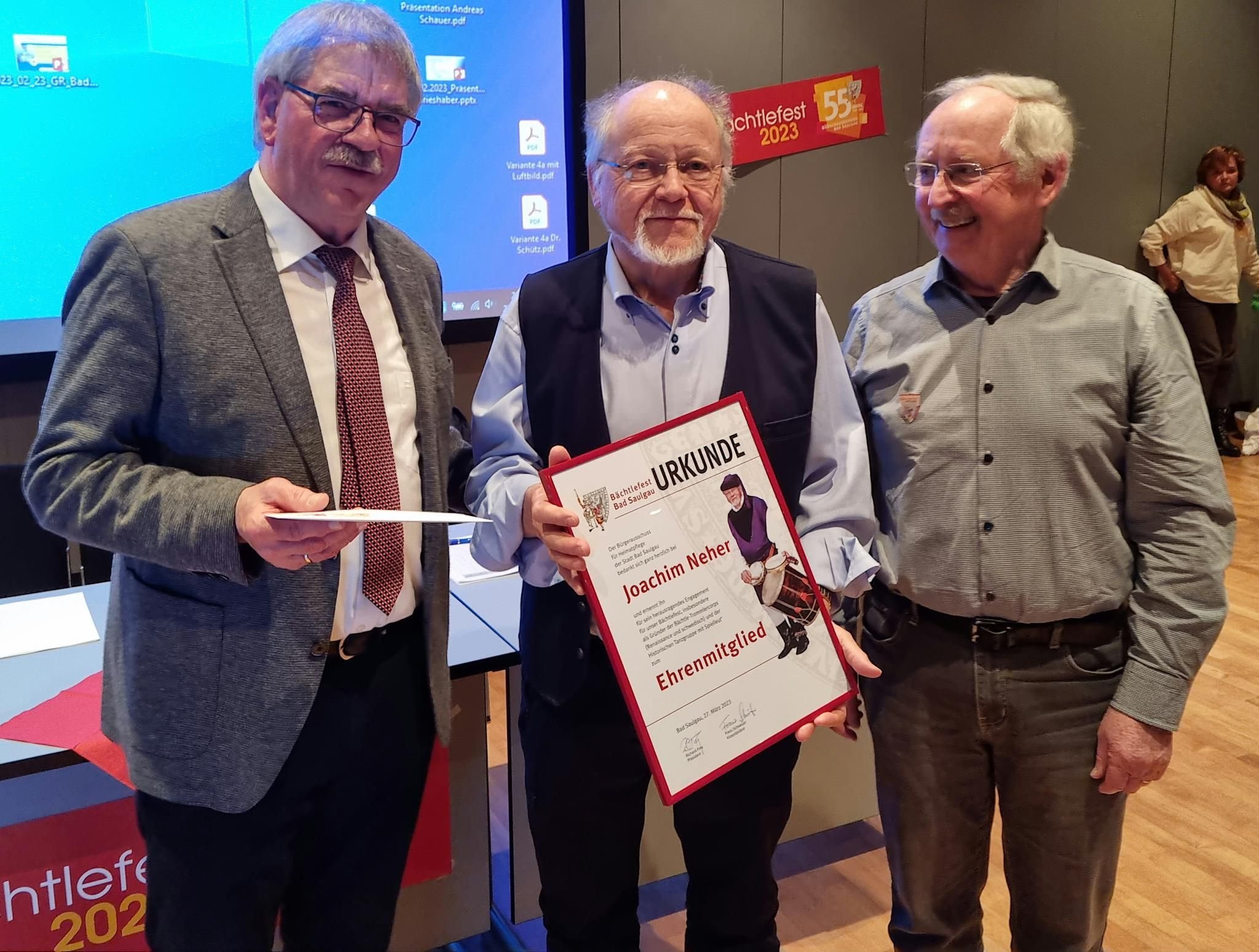 Joachim Neher wird Ehrenmitglied