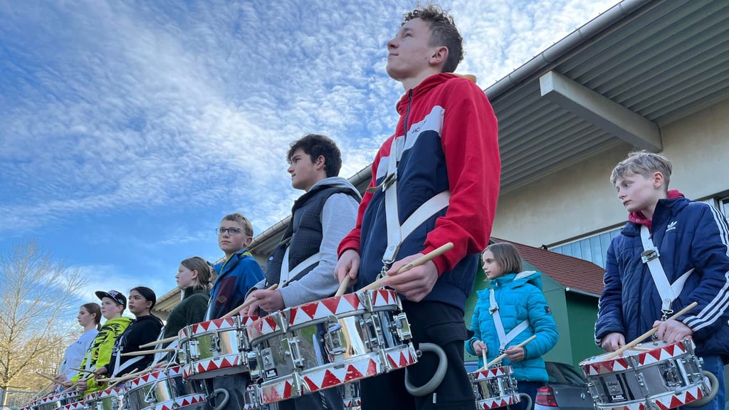 Wie Jan und Nico in Weingarten Schülertrommler werden