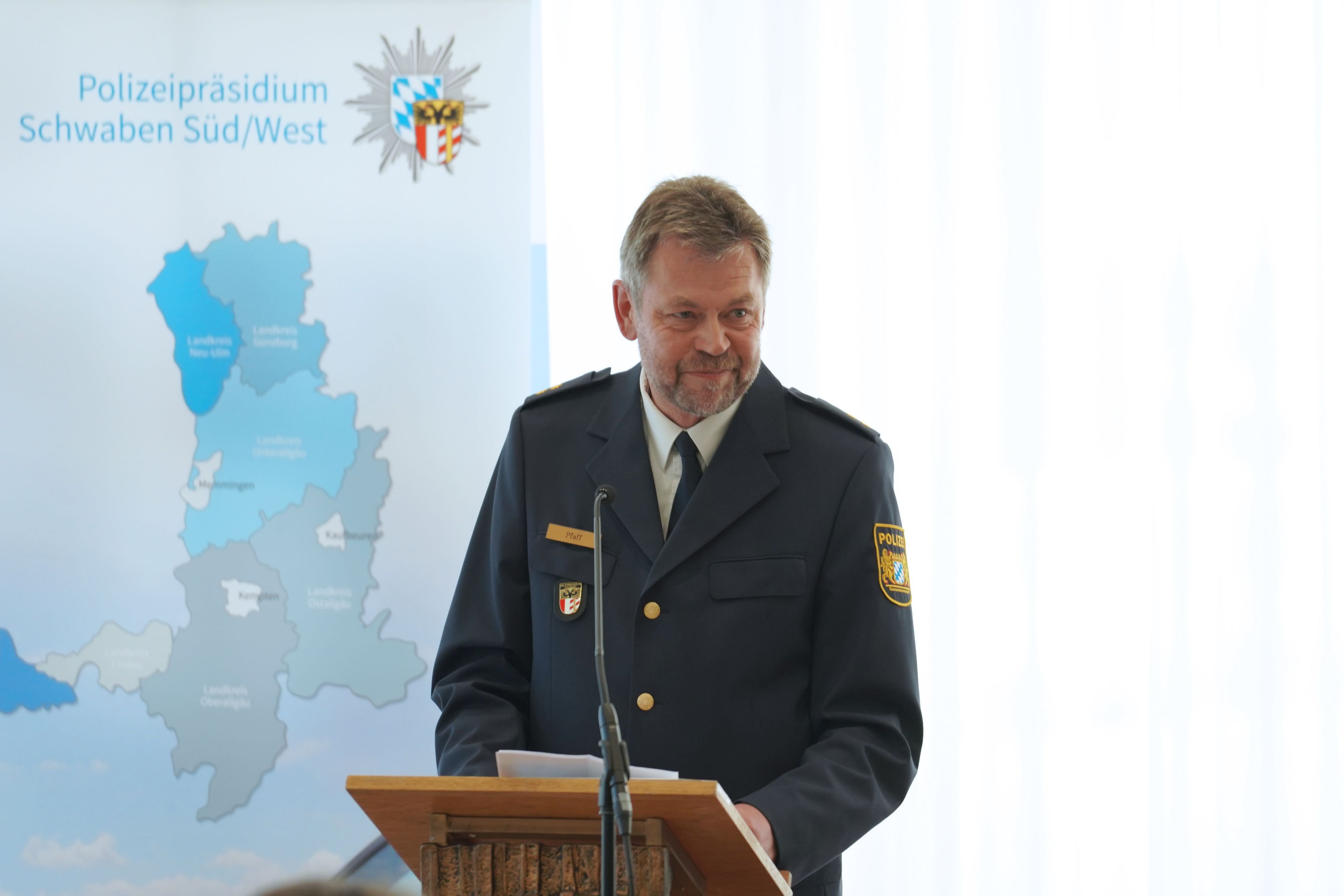 Lindau: Polizist Alexander Pfaff geht nach 44 Jahren in den Ruhestand