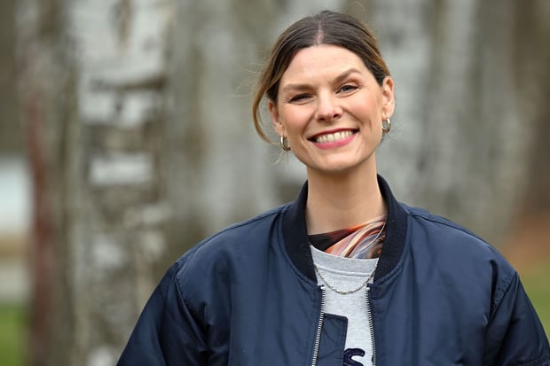 Juli–Sängerin: Singen im Chor trainiert die Stimme