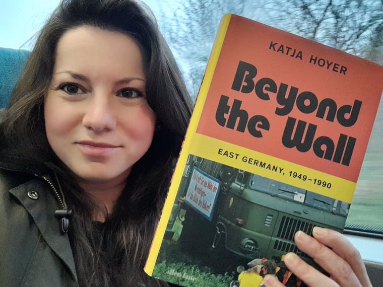 Autorin Katja Hoyer wagt einen neuen Blick auf „Stasiland“