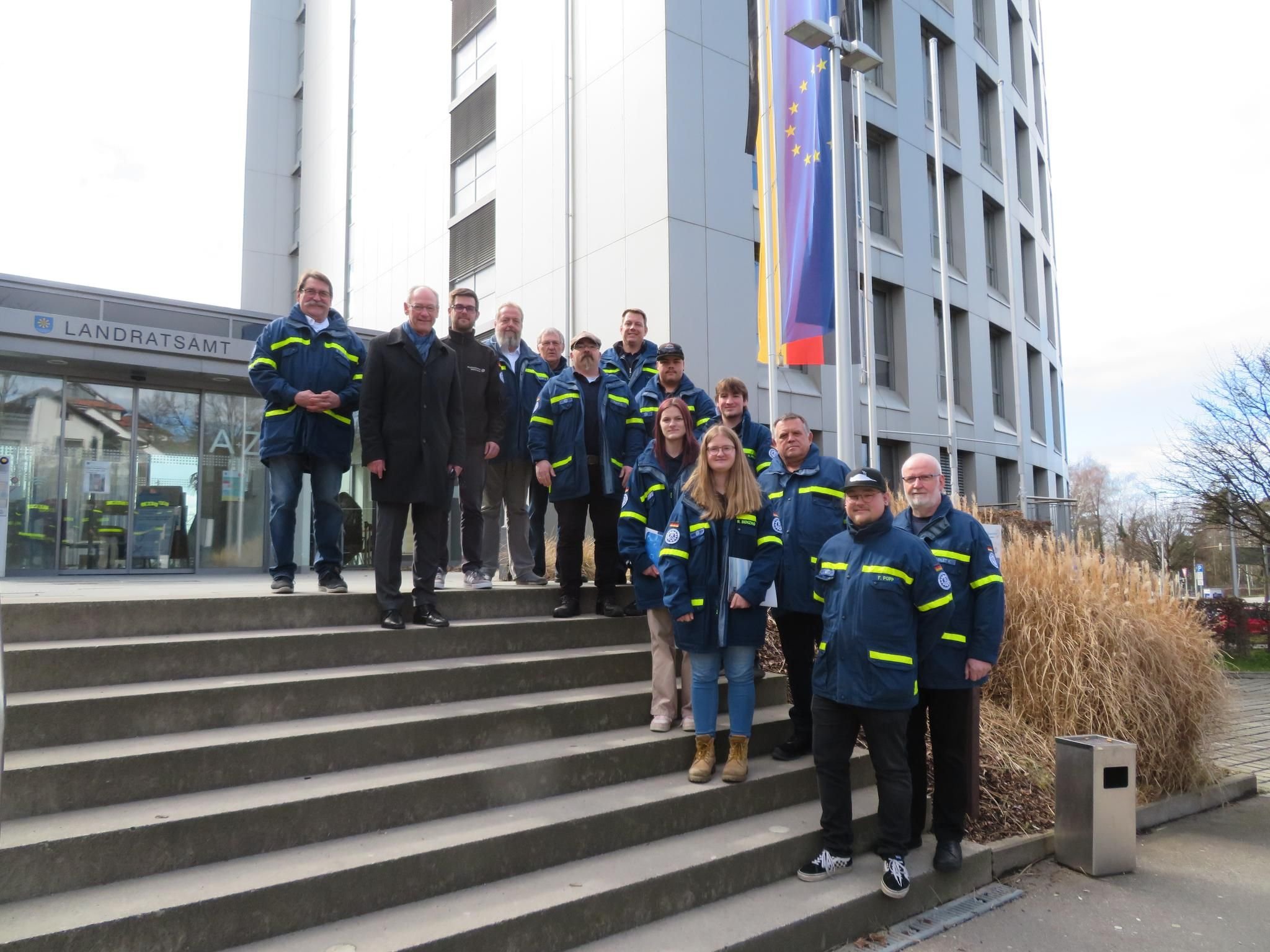 THW–Mitglieder zu Besuch bei ehemaligem Bürgermeister