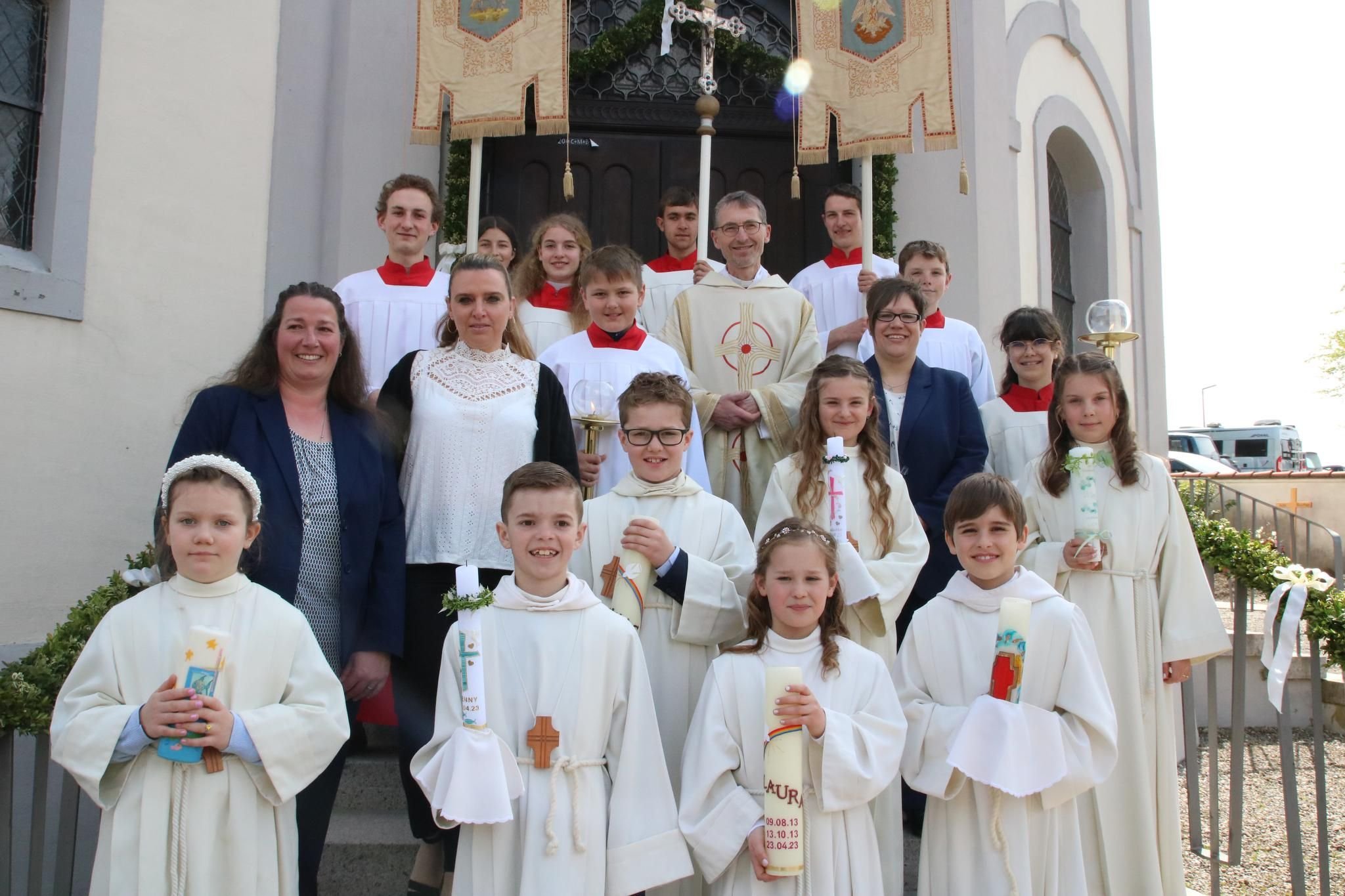71 Kinder aus der Seelsorgeeinheit Seegemeinden haben ihre Erstkommunion gefeiert