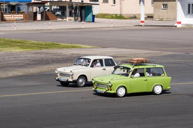 Trabi–Treffen geht mit Spektakel zu Ende