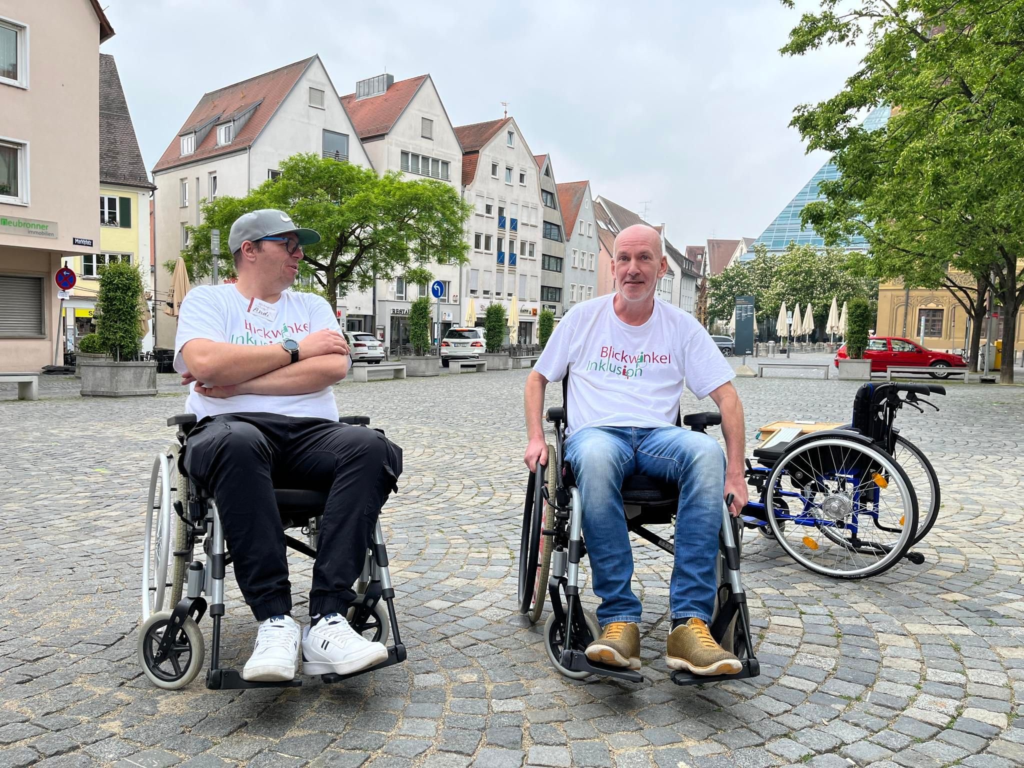 Diversitiy–Tag in Ulm: Mit dem Rollstuhl über den Marktplatz