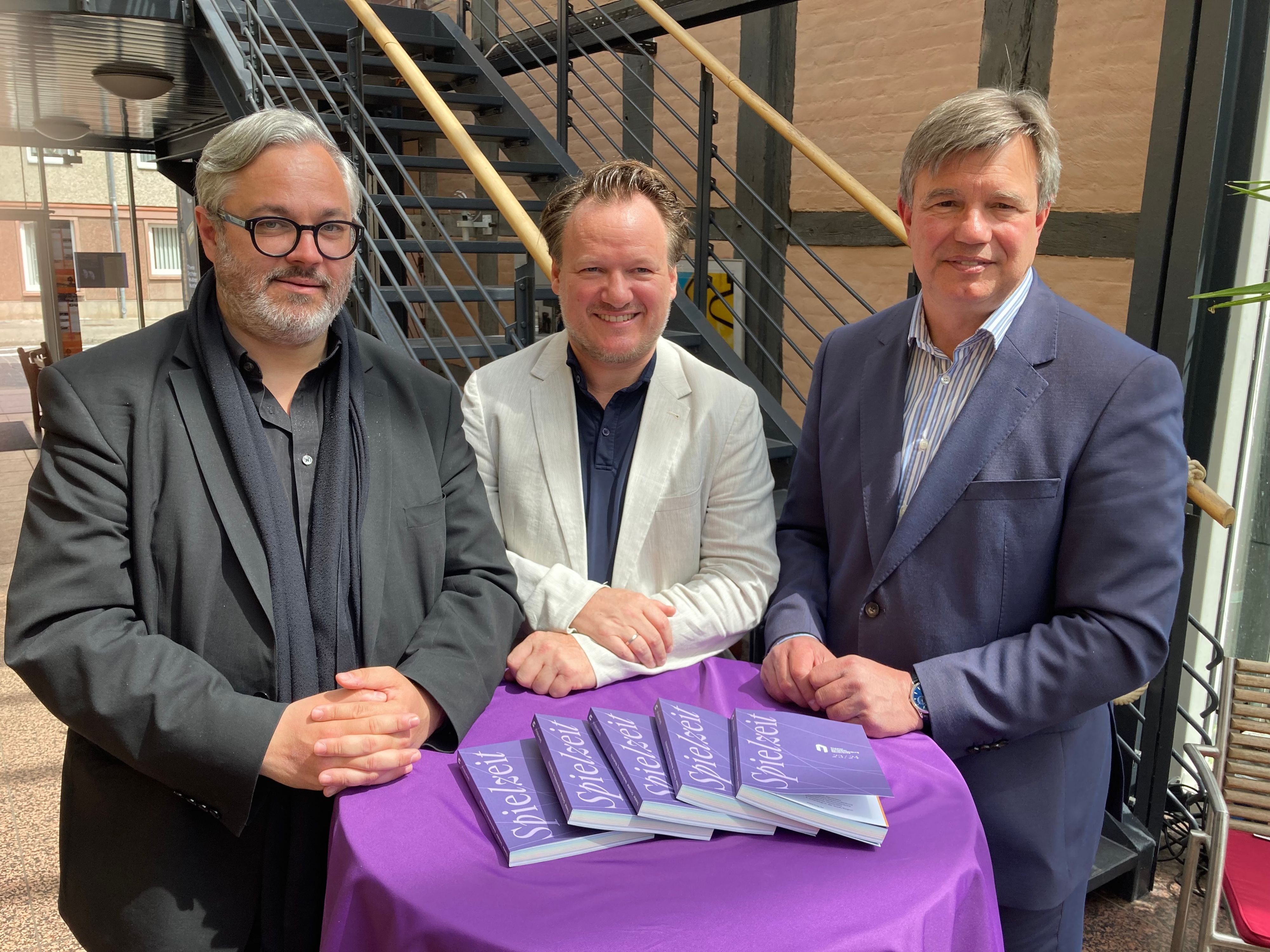 Große Pläne und große Namen für neue Theatersaison