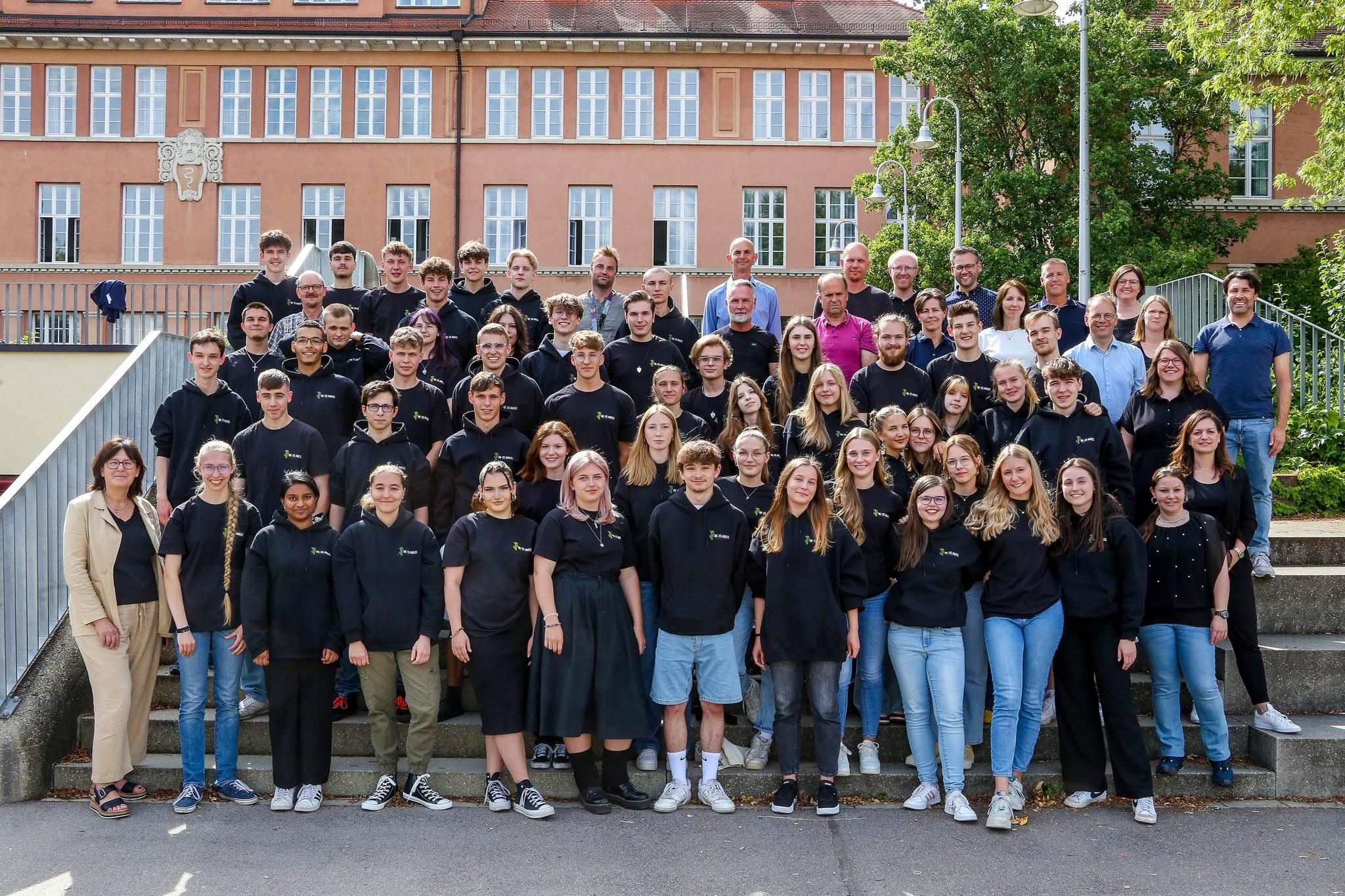 Ellwangen: Das sind die Absolventen 2023 des Peutinger–Gymnasiums