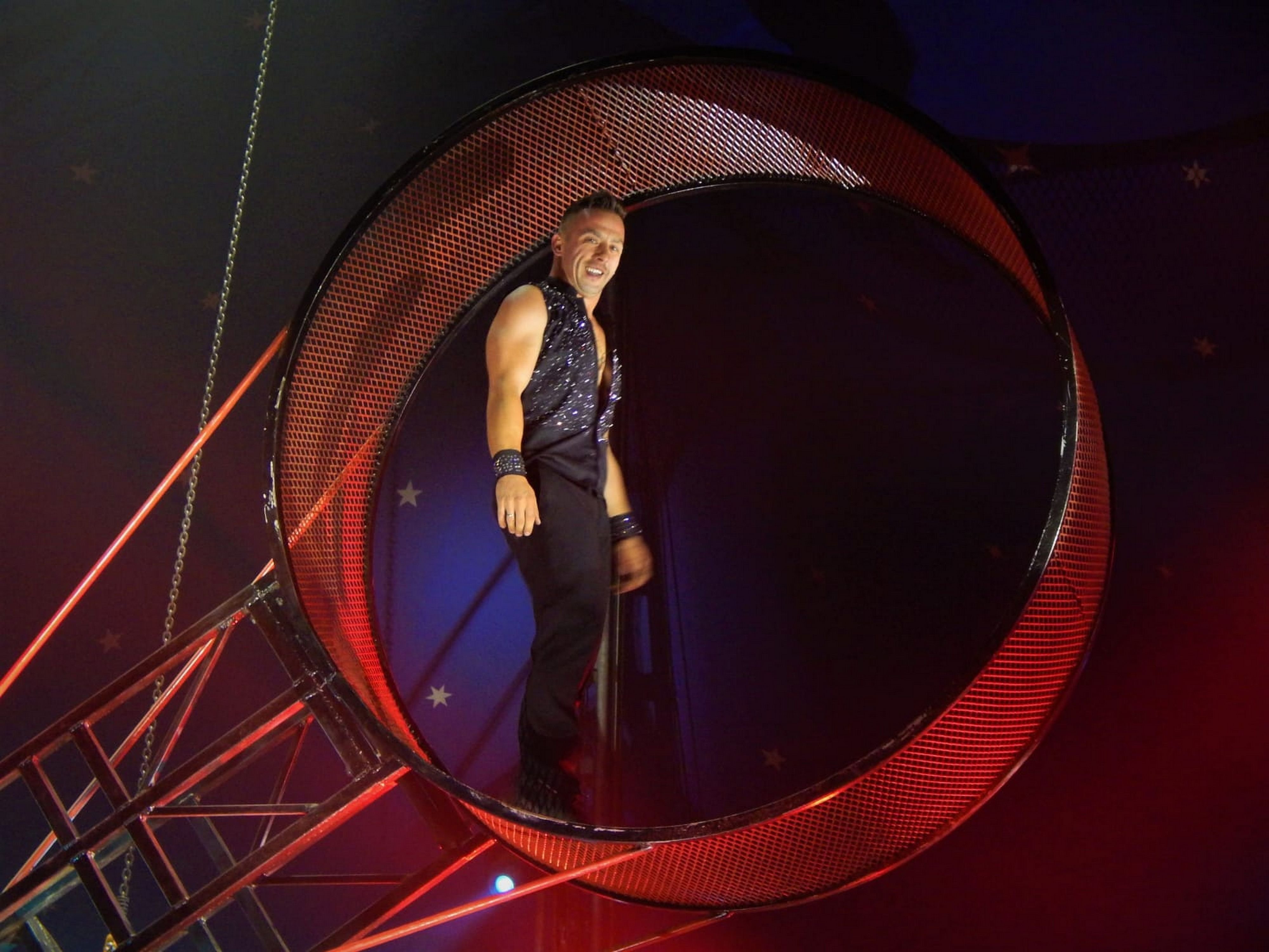 Circus Huberti will Publikum mit Nervenkitzel und Todesrad begeistern